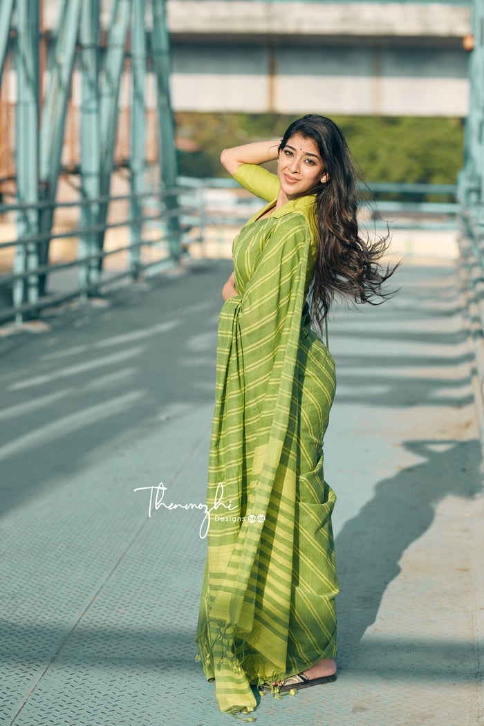 Black & Red Checked Cotton Mangalagiri Saree | Thenmozhi Designs