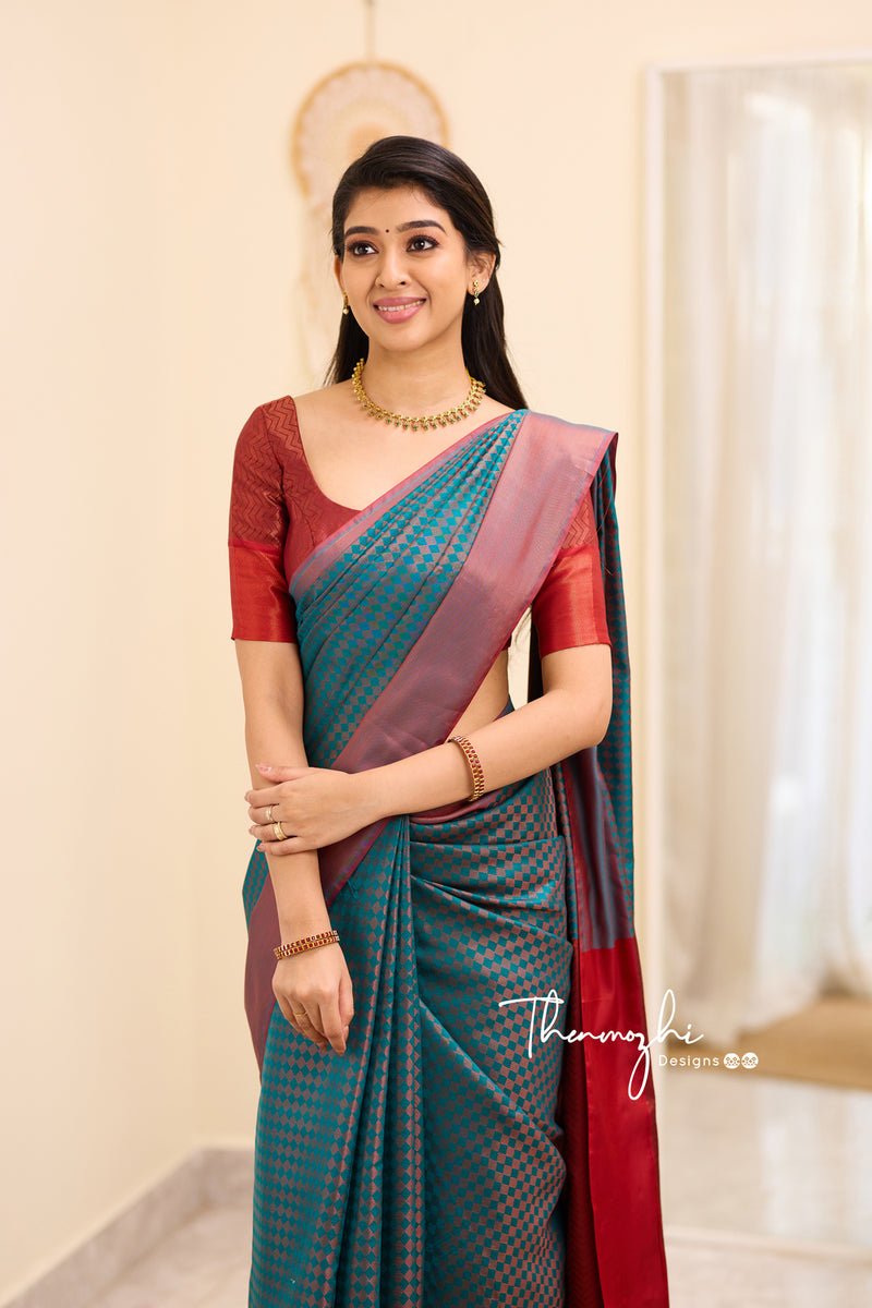 Elegant Power Loom Semi-Silk Saree | 6.3m Length | Copper Zari Border